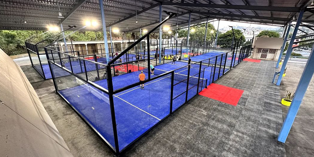 Blue Padel | null